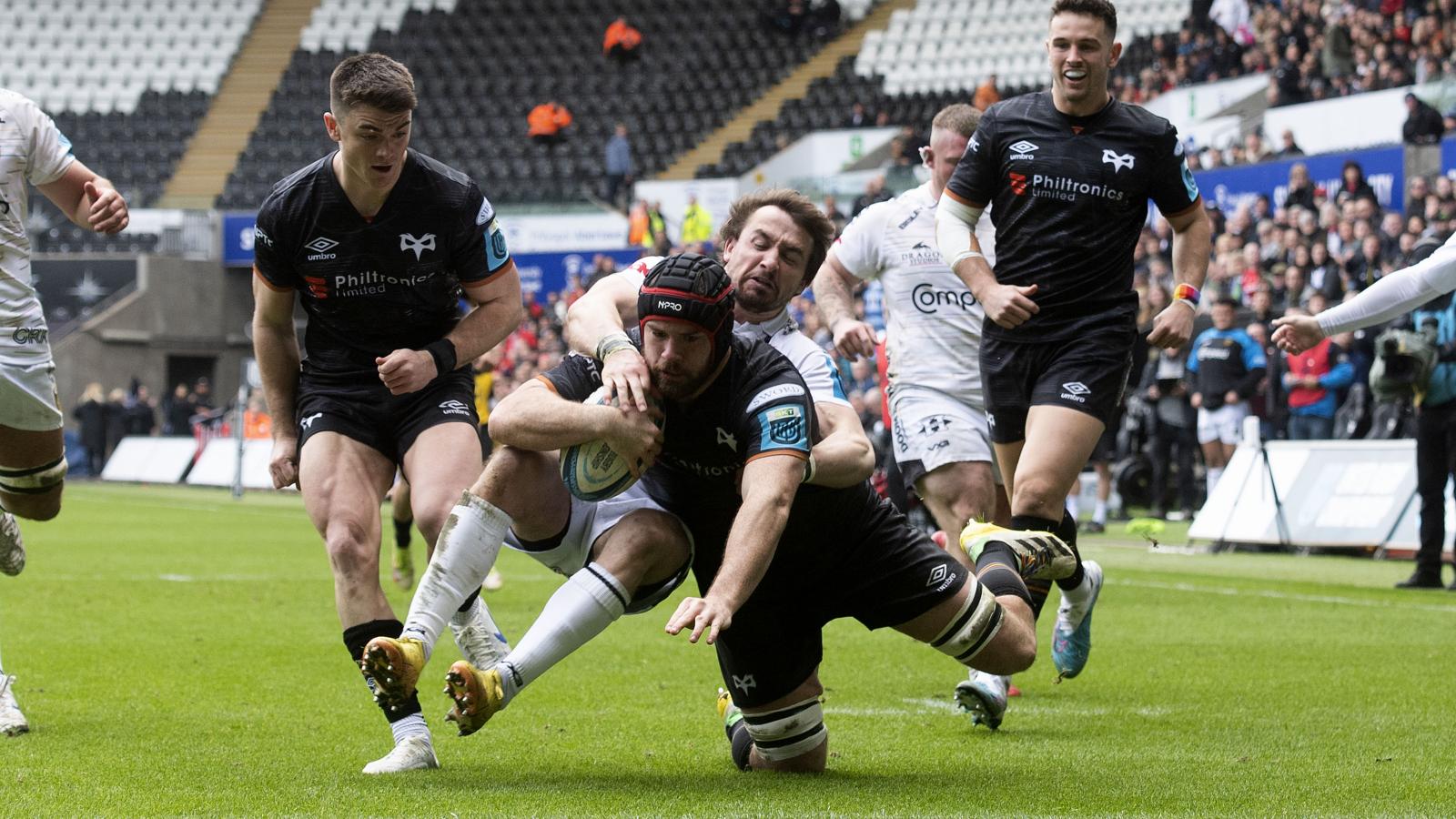 Player of the Match magnet, Morgan Morris, signs new deal with Ospreys ...