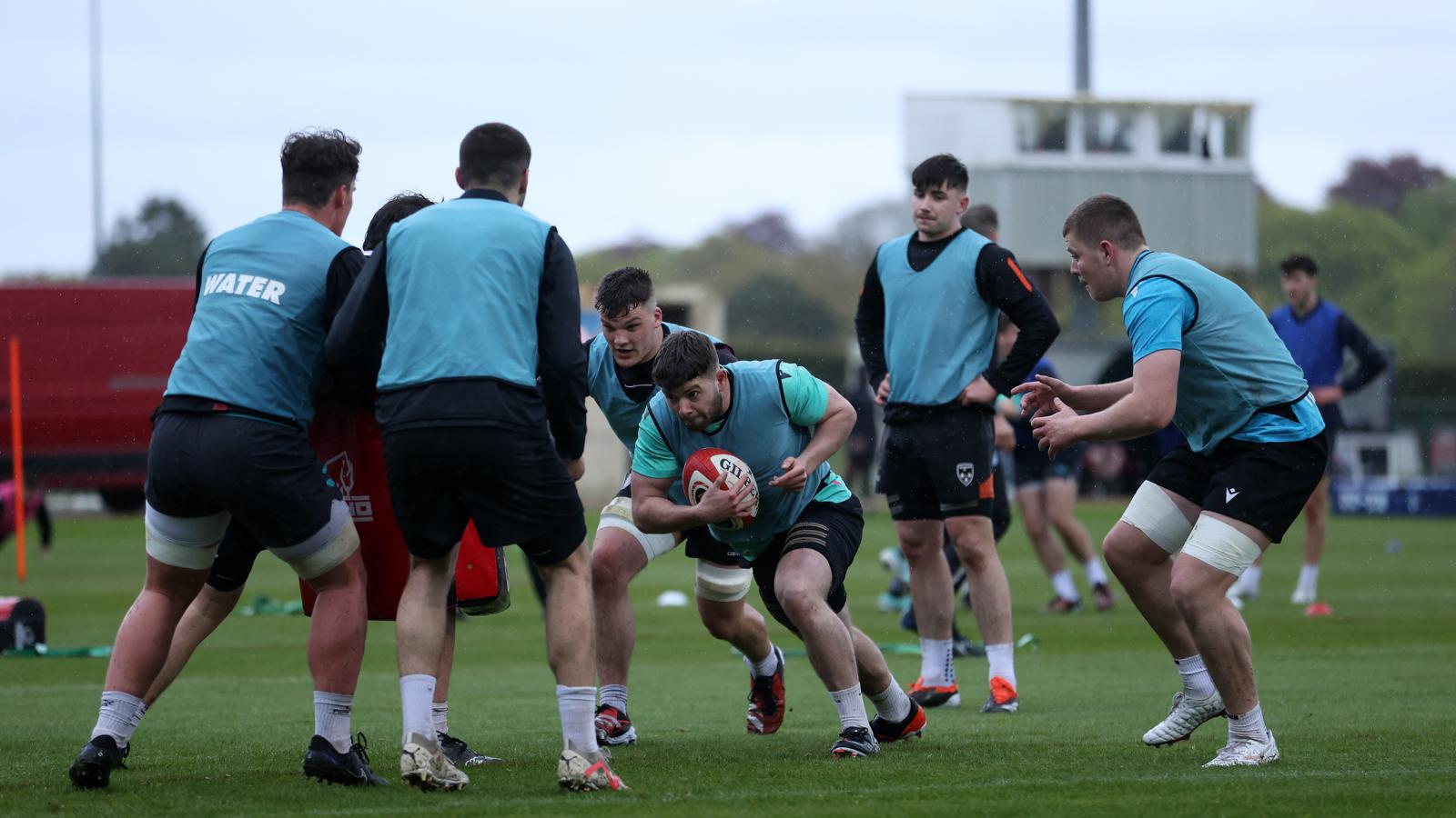 Academy players attend WRU skills clinic | Ospreys