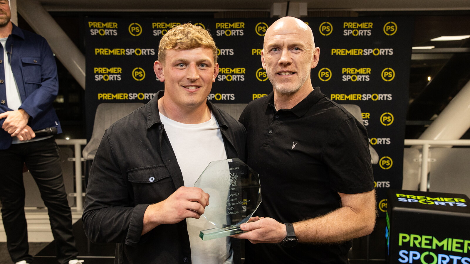 Jac Morgan recognised as Wales’ men’s player of the year at Welsh Rugby ...