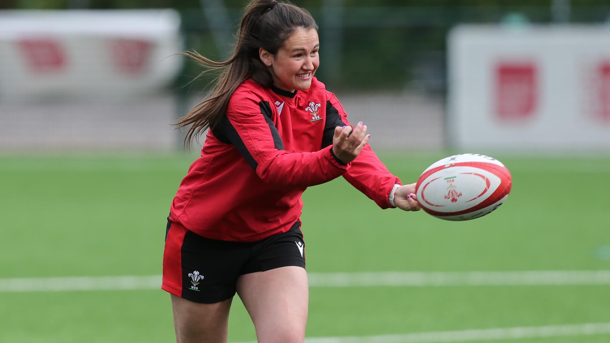Ospreys Women duo in Wales Women Sevens action | Ospreys